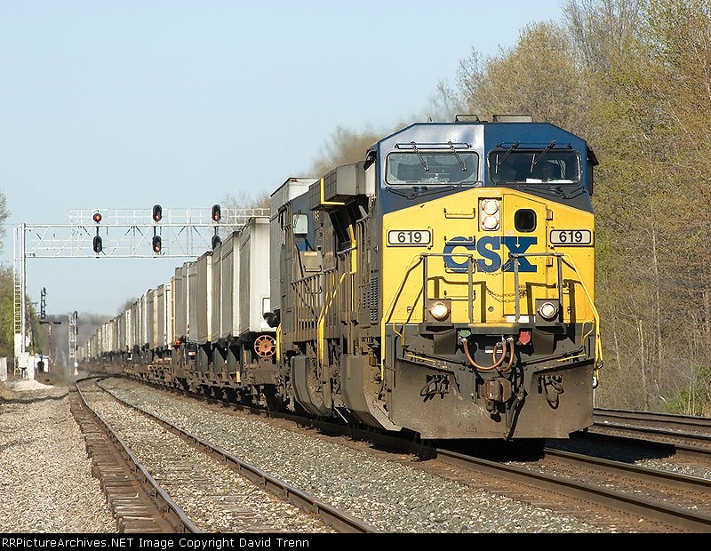 Westbound CSX Q109